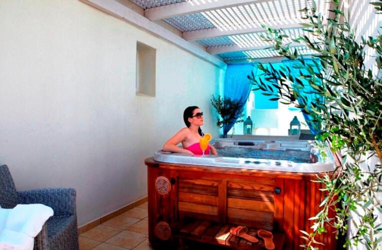 Mitos Suites - Naxos, Greece