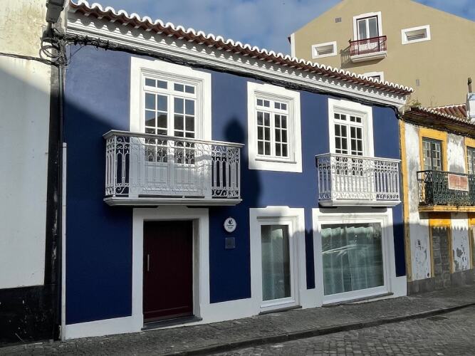 Partenope Hostel And Suites - Angra do Heroísmo