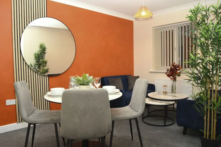 Warrington Suites By Relax Stays - Cheshire