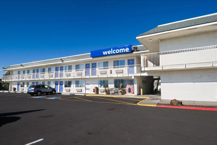 Motel 6 Pendleton, Or - Pendleton, OR