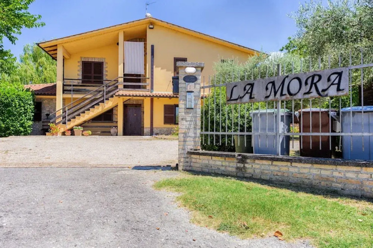 Agriturismo La Mora - Bastia Umbra