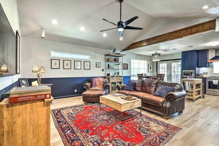 Dripping Springs Cabin With Hill Country Views! - Dripping Springs, TX