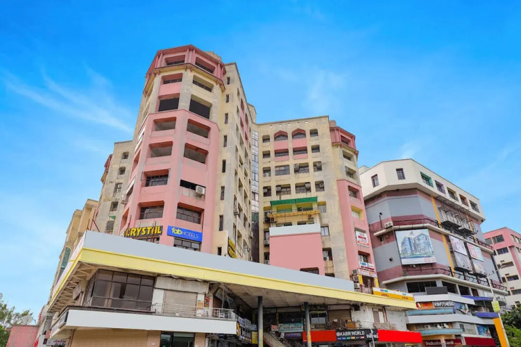 Fabhotel Crystal I - Gandhinagar