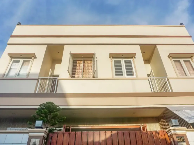 Oyo 91316 Hh Guest House Makassar - Makassar