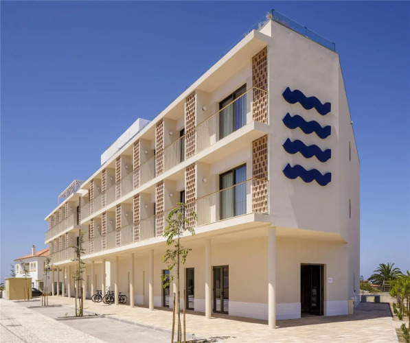 Amarello Hotel Praia Santo Andre, Tapestry Collection Hilton - Melides