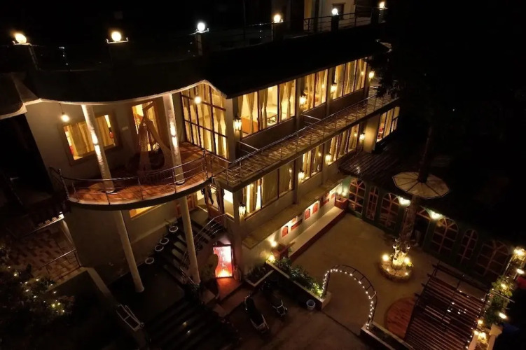 Valna Estate - Kausani