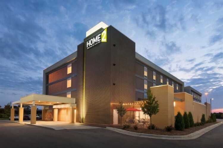 Home2 Suites By Hilton Milwaukee Brookfield - Waukesha, WI