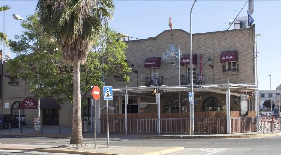 Trecehostel - Utrera