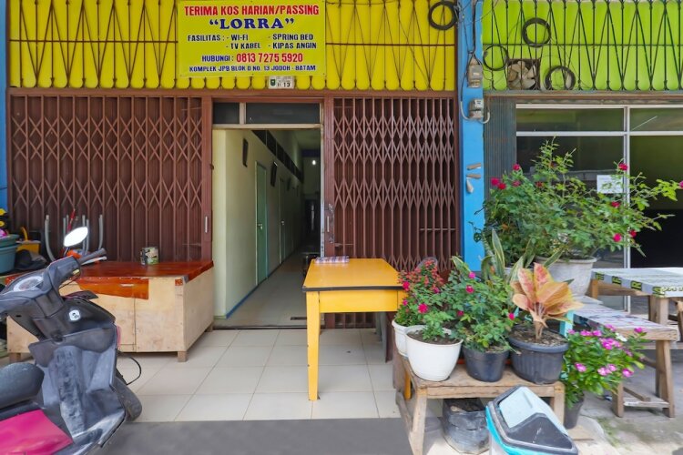 Spot On 92186 Penginapan Lorra - Batu Ampar
