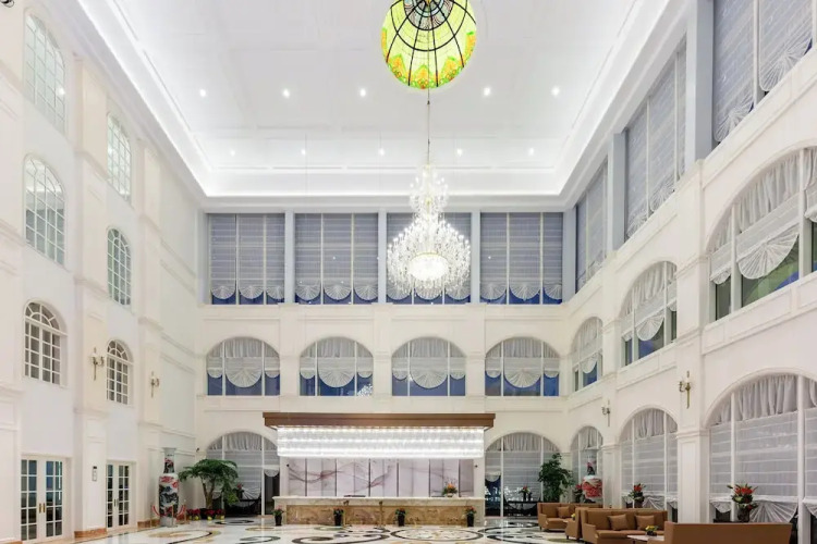 Narada Resort Shanghai  Hotel Disney Store - Shanghai