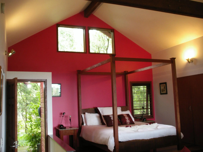 Mountain Edge Studios - Tamborine Mountain