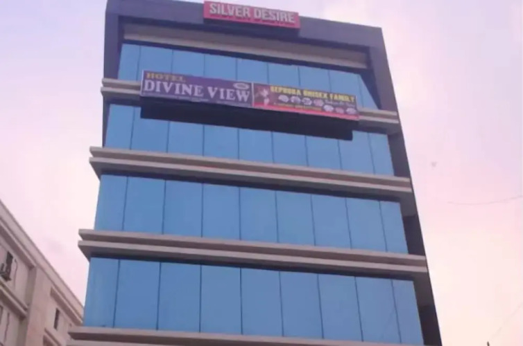 Hotel Divine View - Guwahati