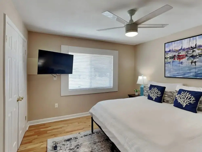 Coastal Cottage, Pensacola Beach - Pensacola Beach, FL