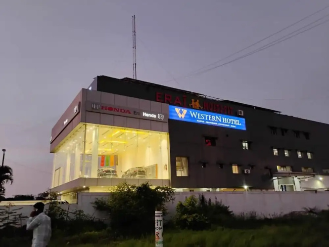 Western Hotel - Chandrapur