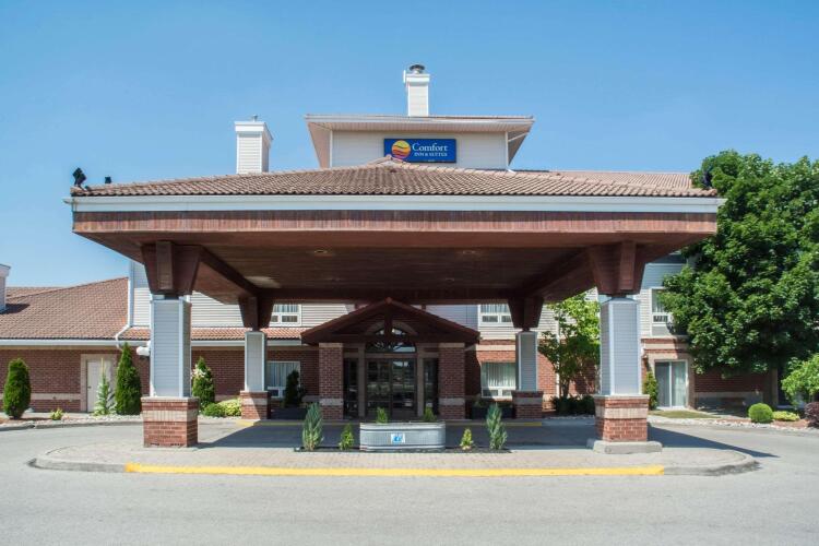 Comfort Inn And Suites Ingersoll - Ingersoll