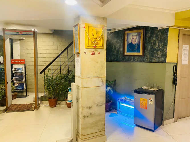 Hotel Red Blu - Gurugram