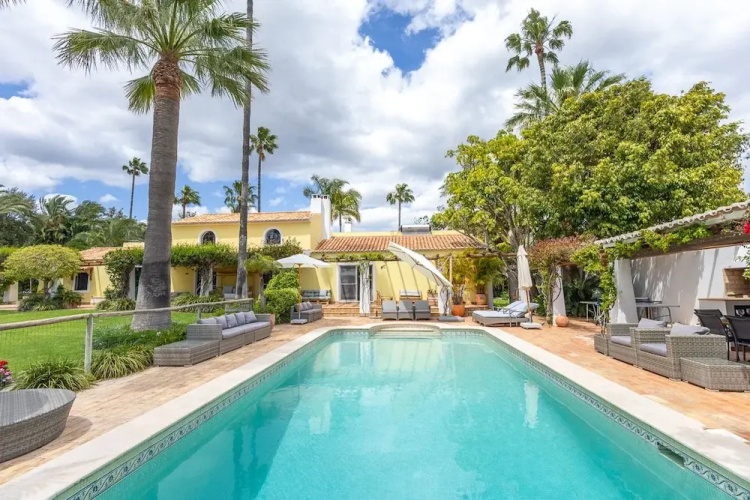 Splendid Penina Country House Retreat - Alvor