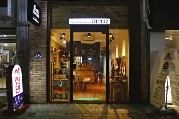 Op102 Guesthouse - Gyeongju-si