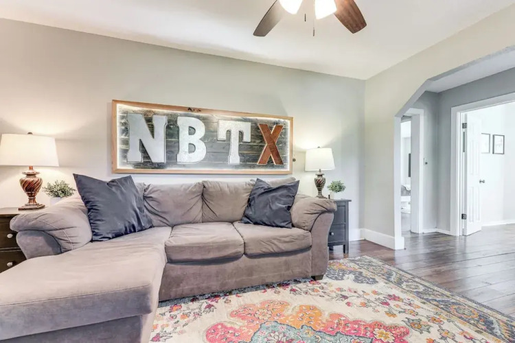 2 Mi To Landa Park: Farmhouse W/ Fire Pit! - New Braunfels, TX