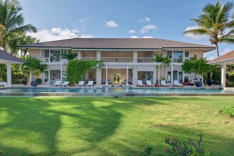 Oceanfront Golf Course Estate W Pool Guest House - Punta Cana