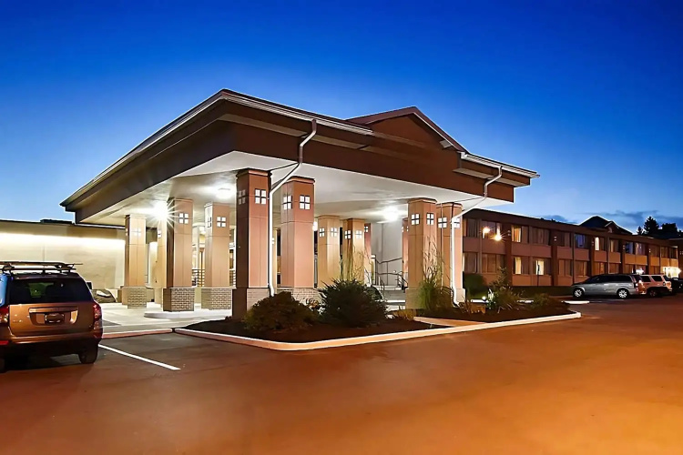 Ramada By Wyndham East Syracuse Carrier Circle - Syracuse, NY