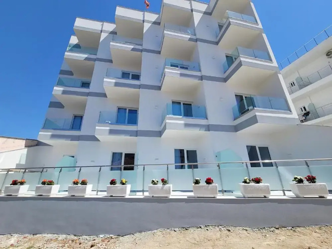 Admiro Hotel - Ksamil