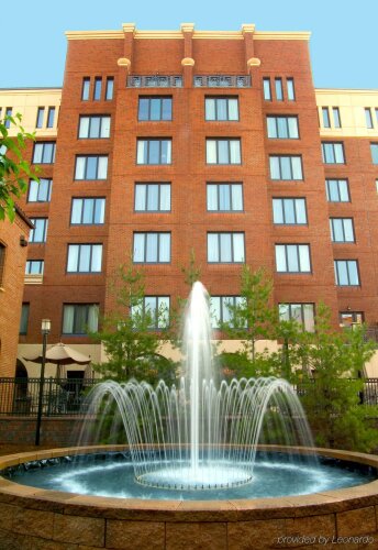 Saint John's Resort - 法明頓山