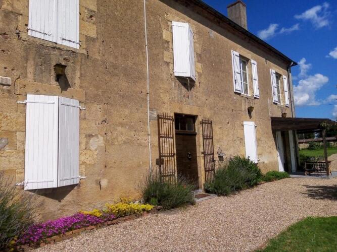 Château Latour - Bourgogne-Franche-Comté