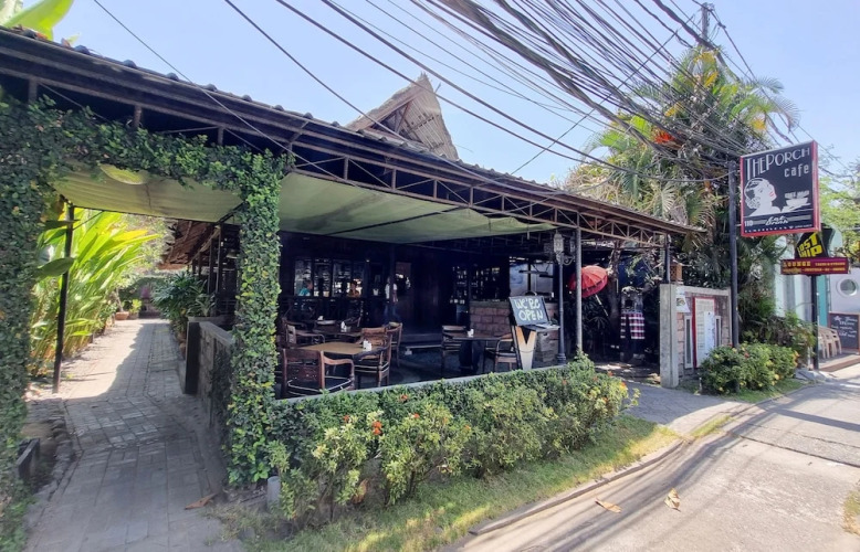 Flash Back Bungalow - Sanur