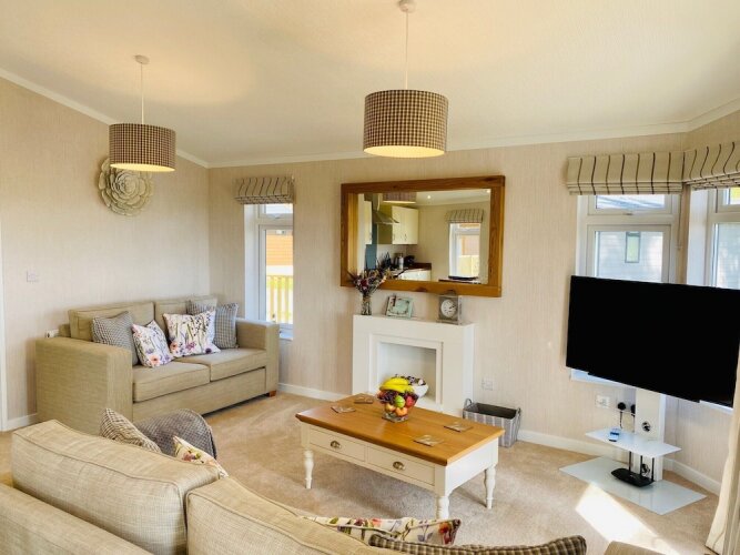 Hollicarrs - Wildflower Lodge - North Yorkshire