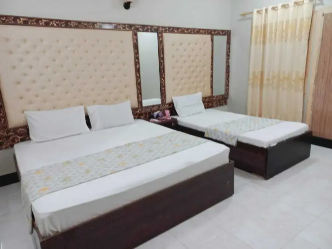 Family Rose Guest House Millennium. - Karachi