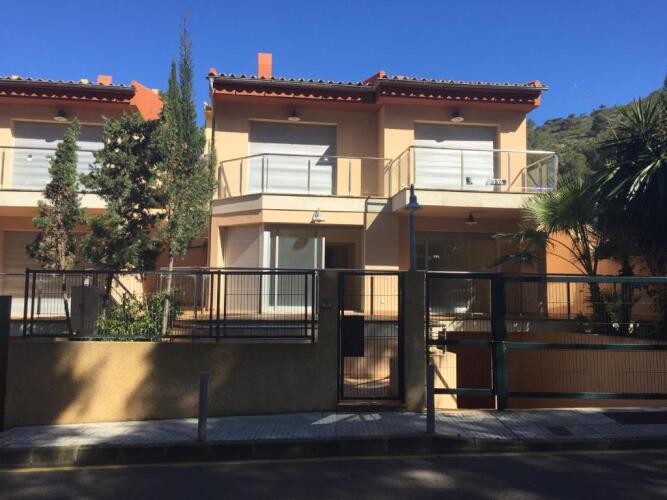 Universal Aquamarin Beach Houses - Sant Elm