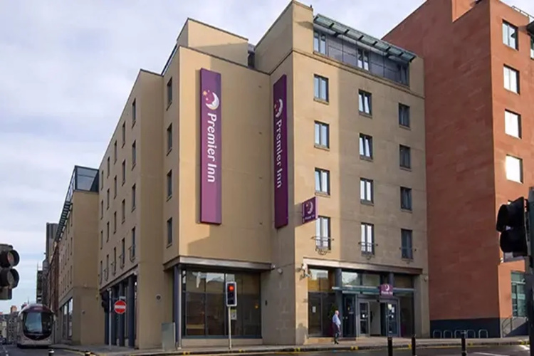 Premier Inn Edinburgh Cc Lauriston Place - Edinburgh