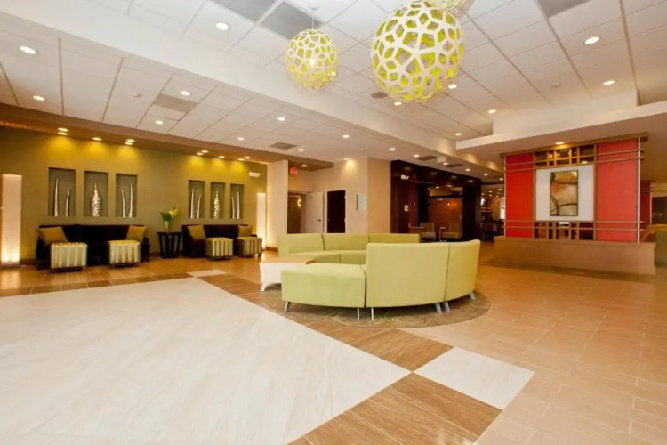 Doubletree By Hilton Greensboro Airport - High Point, NC