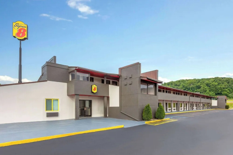 Super 8 Bridgeport/clarksburg Area - Fairmont, WV