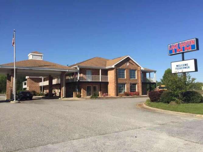 Motel 6 Bracey, Va – I-85 - Lake Gaston