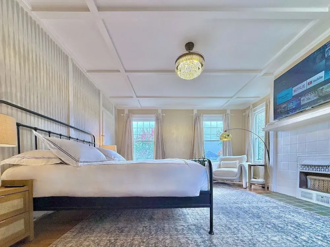 The Colonial Mt. Lebanon By Luxe Pgh - Sewickley, PA