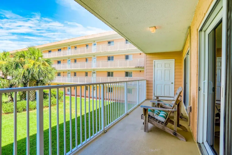 Ocean View Condo In Beachfront Resort With Wifi, Central Ac, 2 Pools, & Tennis - St. Augustine Beach, FL