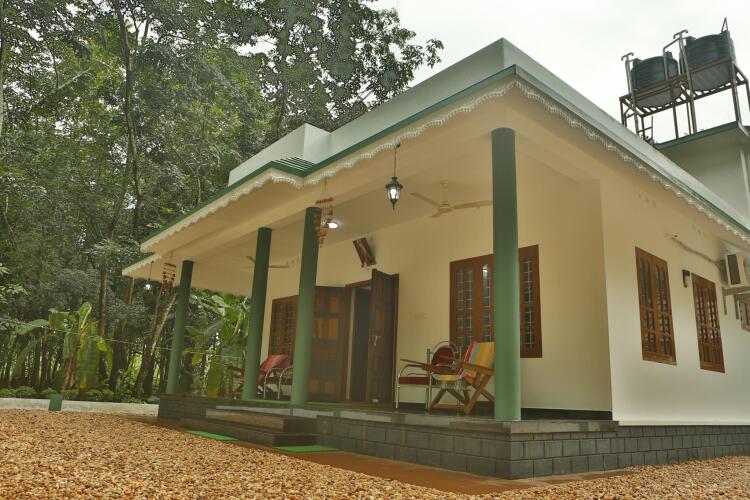 Kuttickattil Gardens Home Stay - Kottayam