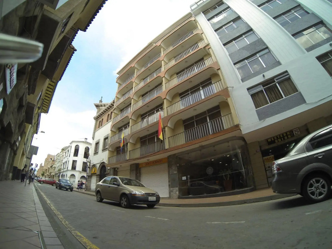 Hotel Santa Monica - Cuenca