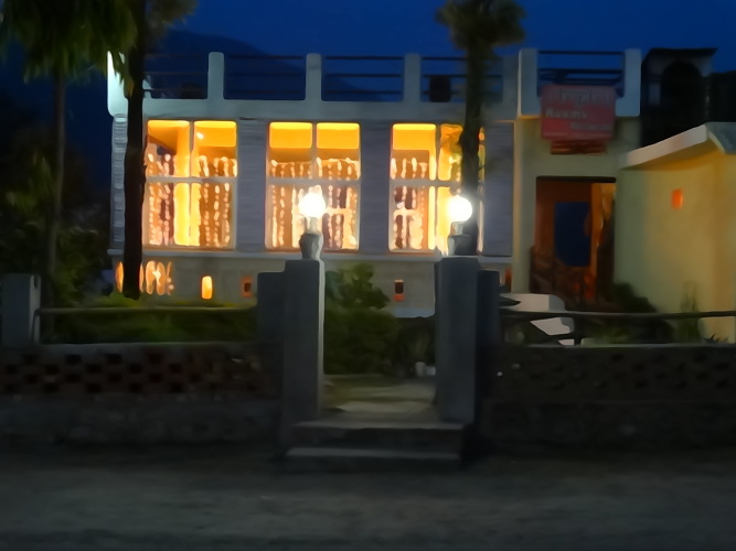 Tripti Hotel - 리시케시