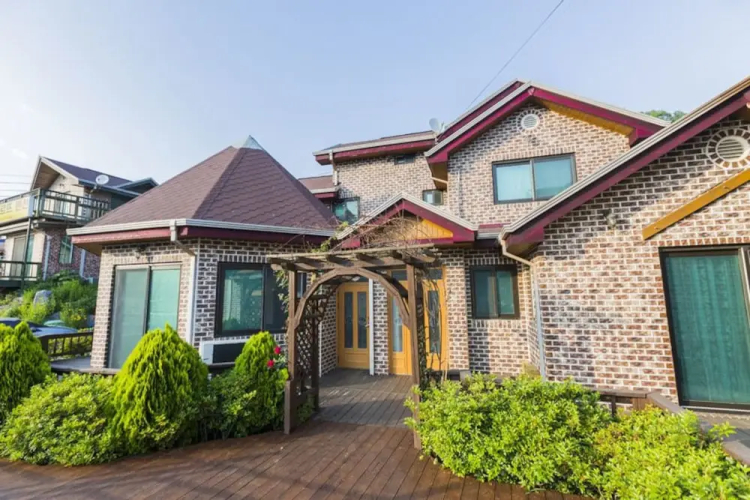 Sunrising Forrest Pension - Icheon