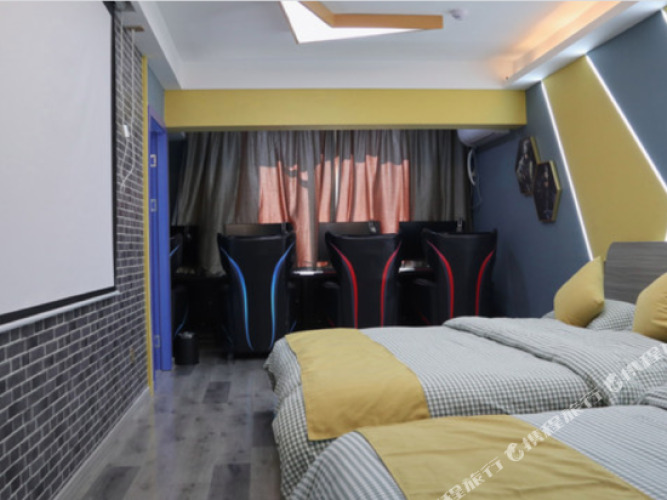 Xinyue Gamer E-sports Hotel (Anqing Normal University) - Anqing