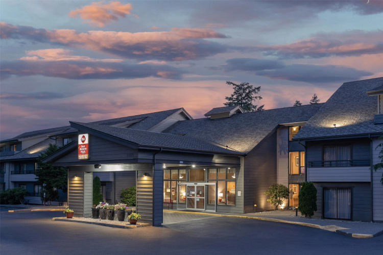 Best Western Plus Oak Harbor Hotel & Conference Center - Whidbey Island, WA