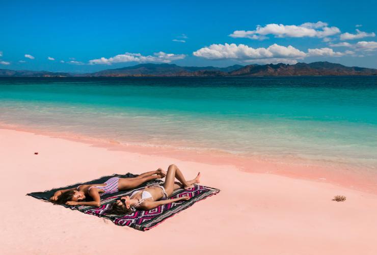 Ayana Komodo Waecicu Beach - Labuan Bajo