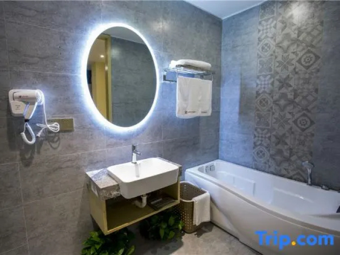 Ershixiong Inn (Zhuhai Chimelong Tourist Resort Store) - Zhuhai