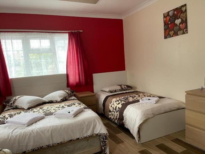 Nights Inn - Buckinghamshire