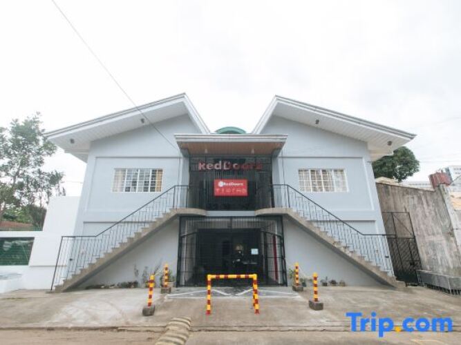 Reddoorz At V-cloud Hills Near De La Salle Dasmarinas Cavite - Dasmariñas