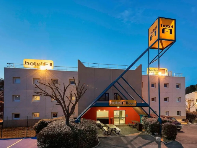 Hotelf1 Antibes Sophia Antipolis - Vallauris