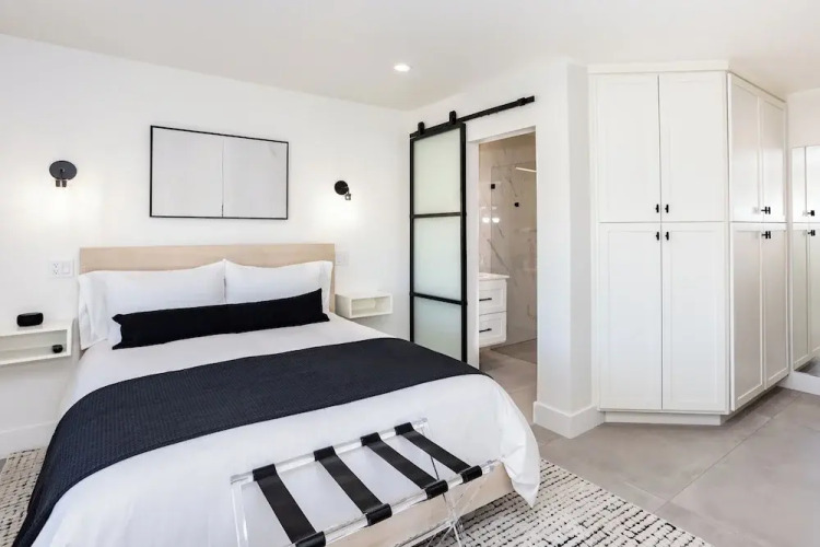 Hotel Bayit - Modesto, CA
